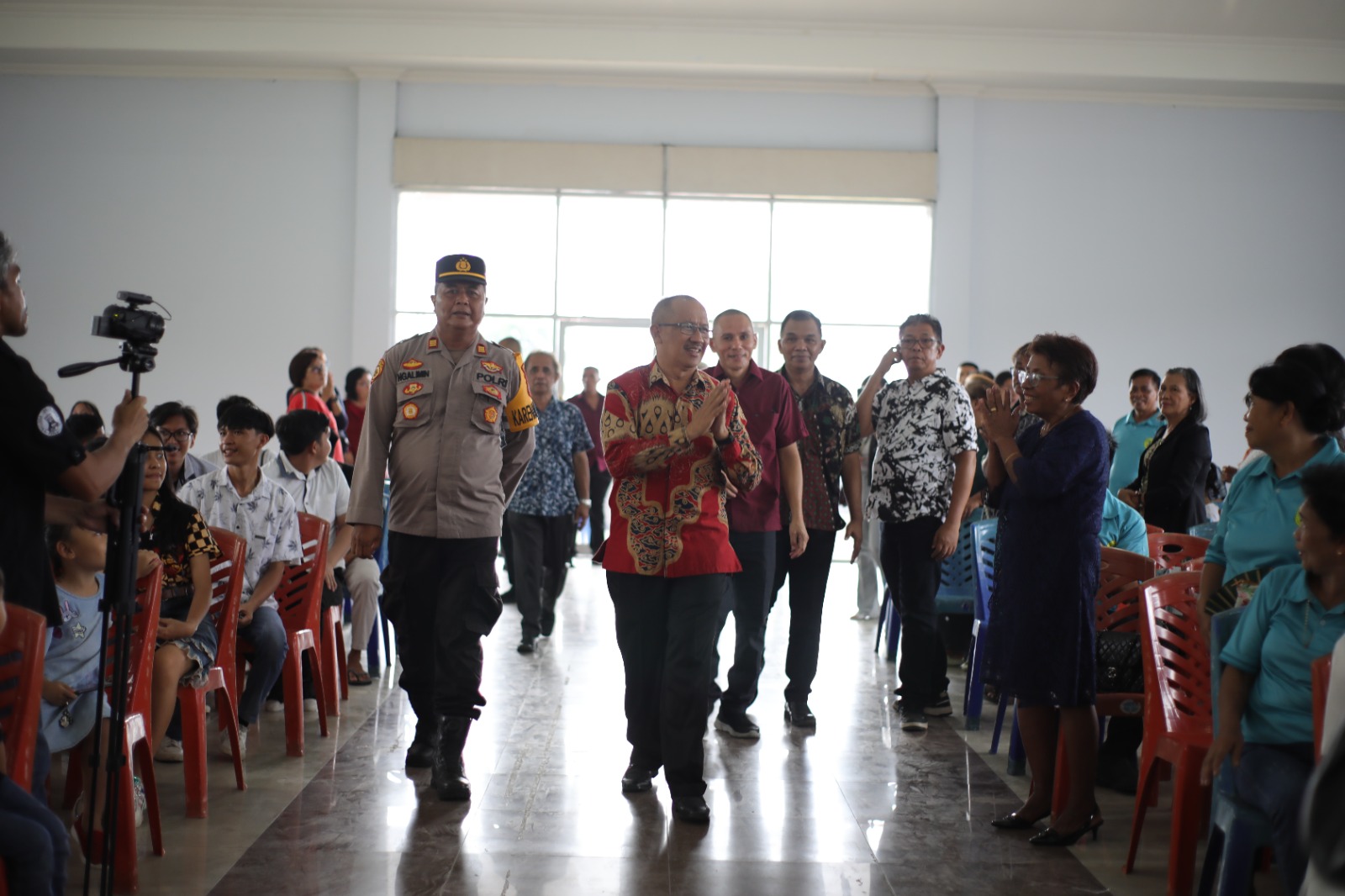 Pj. Wali Kota Kotamobagu Hadiri Pesta Pelindung Paroki Kristus Raja ... Pj. Wali Kota Kotamobagu Hadiri Pesta Pelindung Paroki Kristus Raja ...
